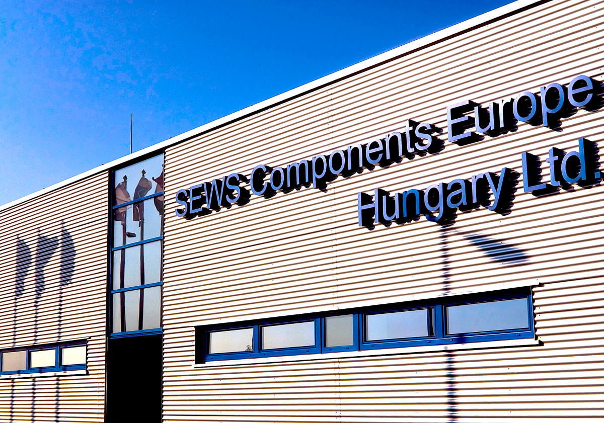 SEWS-CEH Factory, Hungary - TAKENAKA EUROPE GmbH